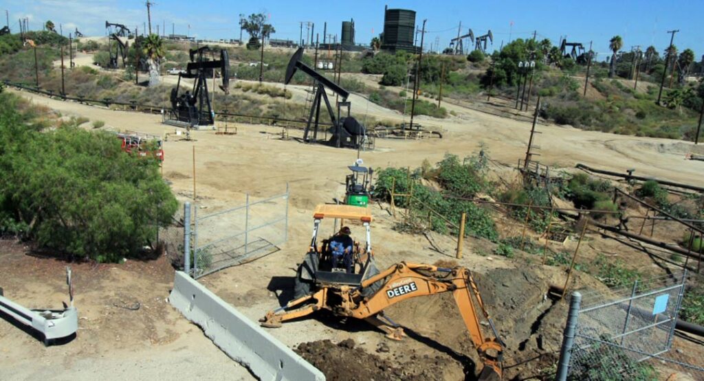 Culver City takes steps to end neighborhood oil drilling – Los Angeles Wave Newspaper Group